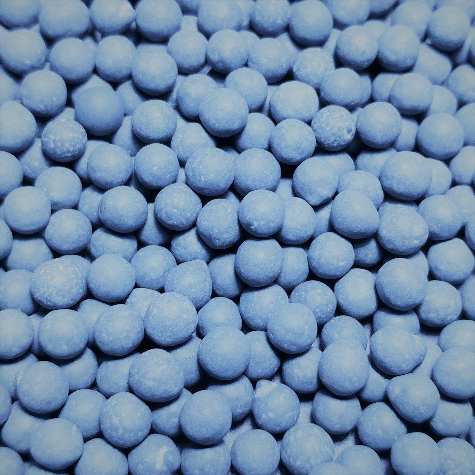 4A 4X8 Blue Indicating Molecular Sieve Desiccant - Delta Adsorbents